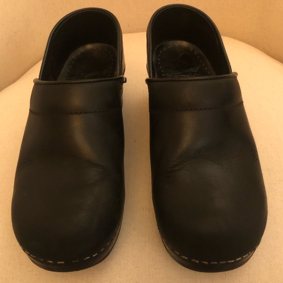 Dansko | Shoes | Dansko Black Clogs Size 36 Like New Worn One Time ...